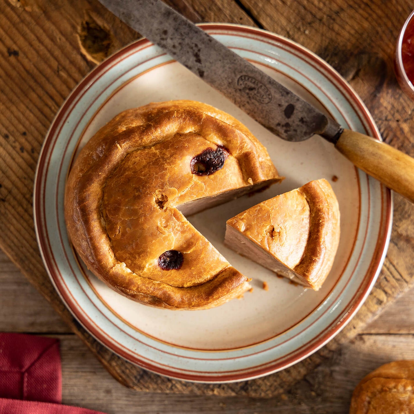 Dickinson & Morris Large Melton Mowbray Pork Pie 440g – Ye Olde Pork ...